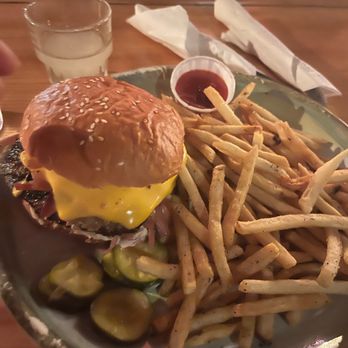 THE LITTLE DARLIN’ - Updated July 2025 - 422 Photos & 542 Reviews ...