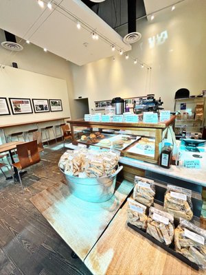 PITANGO GELATO & COFFEE - Updated April 2025 - 357 Photos & 457 Reviews ...