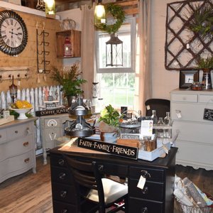 THE WHITE RABBIT THRIFT BOUTIQUE - 555 S Center St, Westminster ...