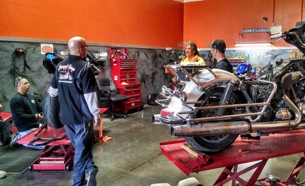 GRUMPY’S GARAGE - Updated October 2025 - 80 Photos & 20 Reviews - 4570 Donovan Way, North Las ...