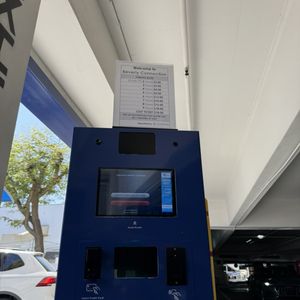 BEVERLY CENTER - Updated August 2024 - 795 Photos & 869 Reviews - 8500 ...