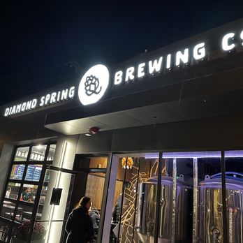 DIAMOND SPRING BREWING COMPANY - Updated January 2025 - 84 Photos & 49 ...