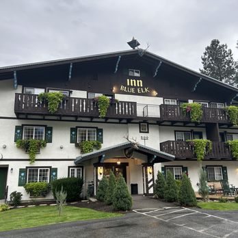 BLUE ELK INN - Updated December 2024 - 148 Photos & 83 Reviews - 500 ...