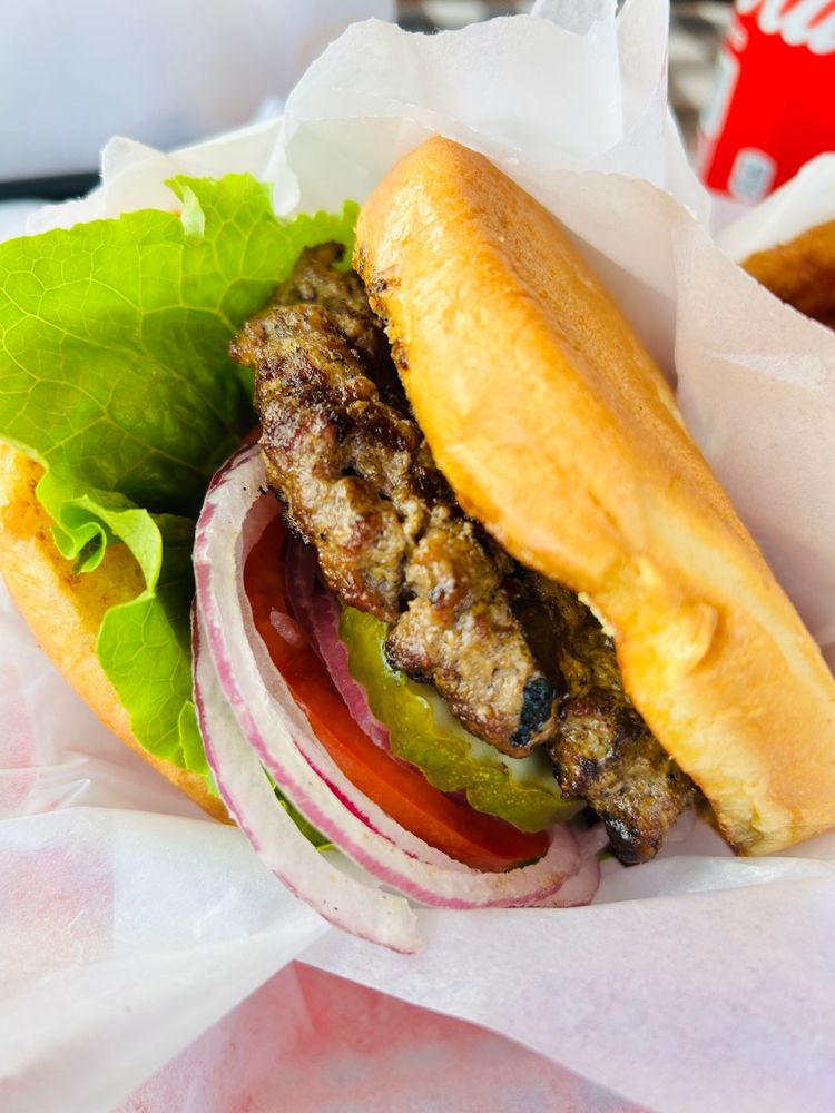 BUSY BURGER - Updated January 2026 - 257 Photos & 348 Reviews - 1120 W ...