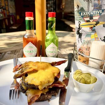 EXECUTIVE SURF CLUB - Updated October 2025 - 335 Photos & 562 Reviews ...