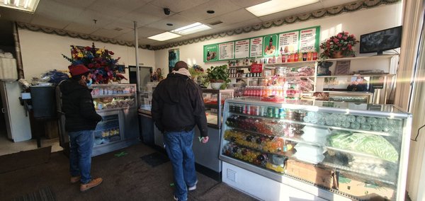 ACR HOT ROTI & DOUBLES - Updated December 2024 - 51 Photos & 49 Reviews ...