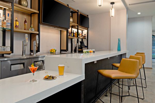 SPRINGHILL SUITES BY MARRIOTT SAN DIEGO ESCONDIDO/DOWNTOWN - Updated ...