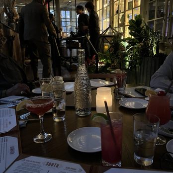 SOUTH - Updated August 2025 - 1875 Photos & 785 Reviews - 600 N Broad ...