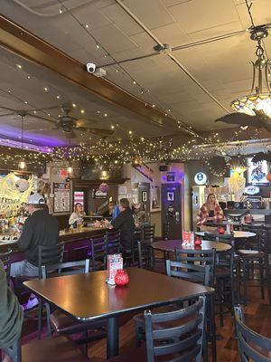 THE GROVE PUB & GRILL - Updated December 2025 - 37 Photos & 74 Reviews ...