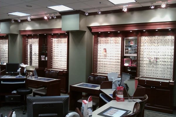 NOVA SOUTHEASTERN UNIVERSITY EYE INSTITUTE - Updated January 2026 - 12 ...