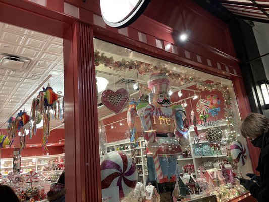 THE CONFECTIONERY - 47 Photos & 84 Reviews - Candy Stores - 4608 26th ...