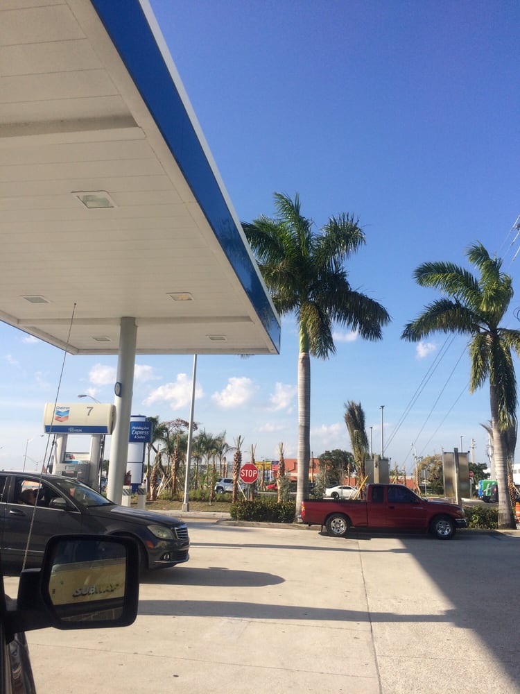 ALI CHEVRON FOOD MART & SERVICE STATION - Updated May 2025 - 2545 NW ...