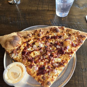 LIGHTHOUSE PIZZA - Updated December 2025 - 225 Photos & 350 Reviews ...