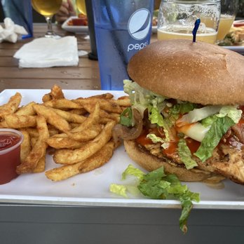 CRAFTHOUSE - Updated July 2024 - 184 Photos & 213 Reviews - 11861 ...