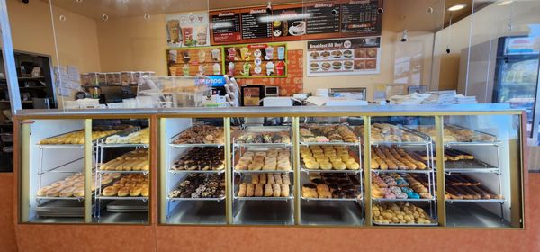 ANGELS DONUTS - BAKERSFIELD 2 - Updated July 2024 - 112 Photos & 97 ...