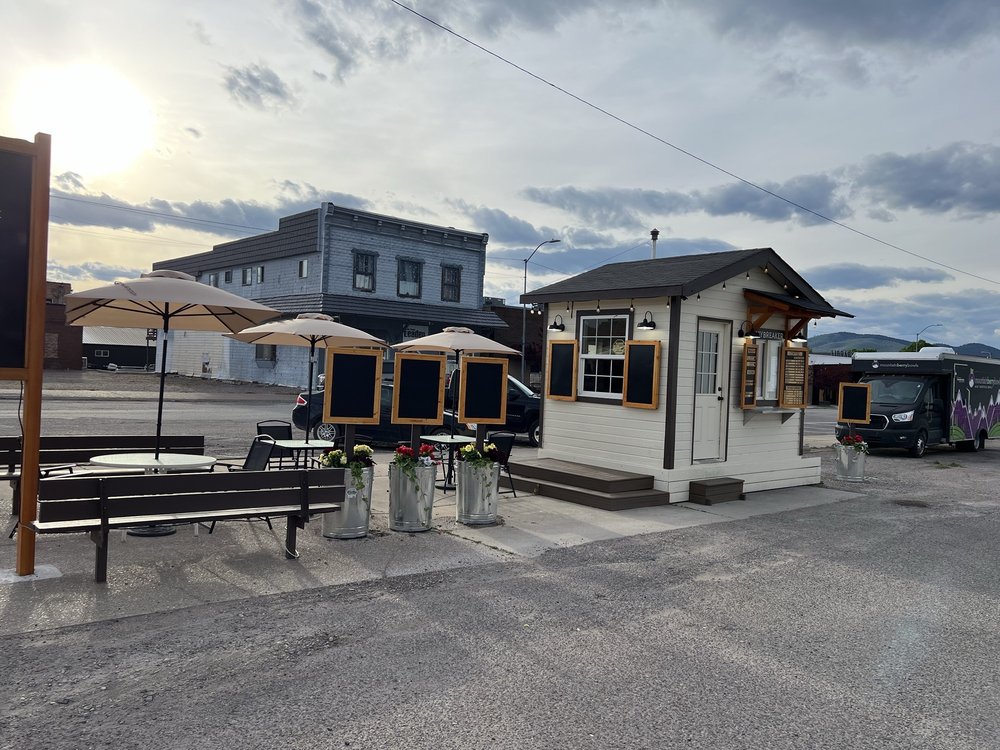 DAYBREAKER COFFEE AND PASTRIES - Updated October 2025 - 101 2nd Ave E ...