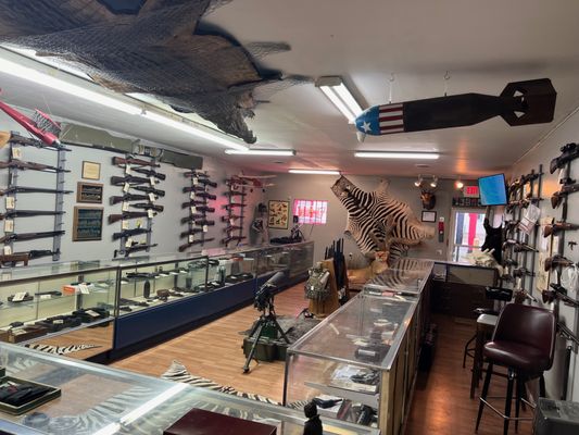 CINCINNATI GUN RUNNERS - Updated October 2025 - 8008 Main St, Miamitown ...