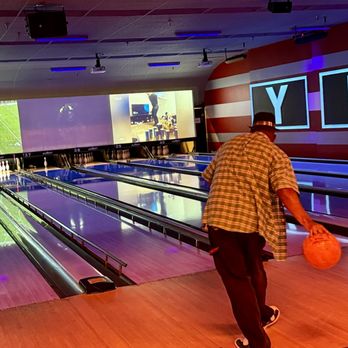 AMF PINOLE VALLEY LANES - Updated March 2025 - 149 Photos & 345 Reviews ...