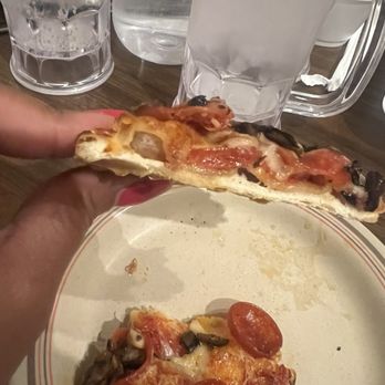 FARGO’S PIZZA - Updated July 2025 - 235 Photos & 482 Reviews - 2910 E ...