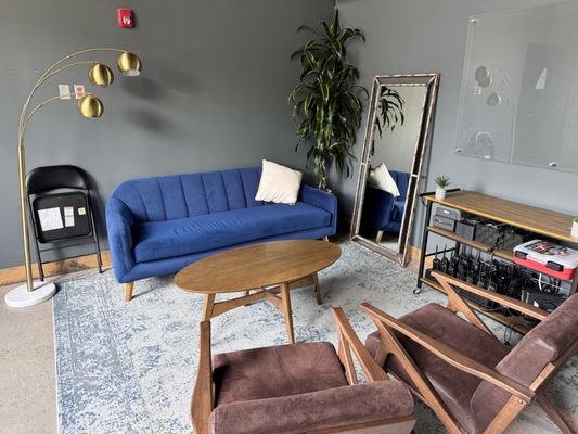 CAPITAL TURNAROUND - Updated October 2025 - 50 Photos & 11 Reviews ...