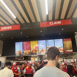 JOLLIBEE - Updated July 2025 - 48 Photos & 39 Reviews - 10875 NE ...