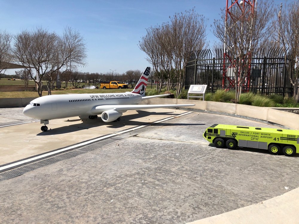 FOUNDERS PLAZA OBSERVATION AREA - 124 Photos & 49 Reviews - Parks ...