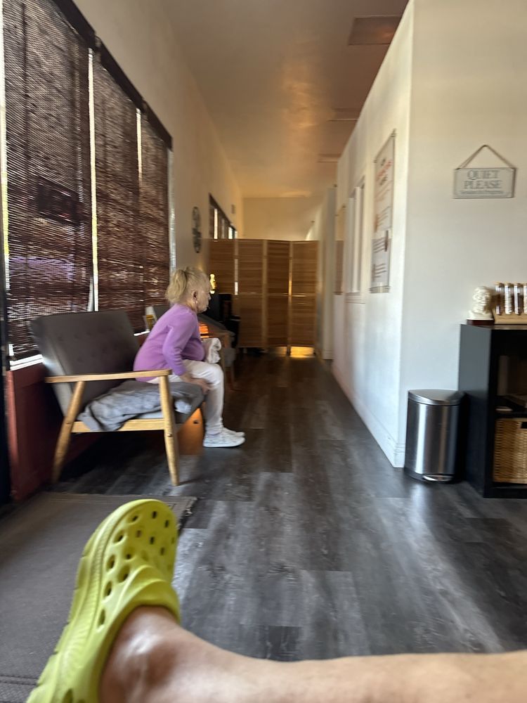 HAN ACUPUNCTURE CLINIC - Updated January 2026 - 14 Photos & 24 Reviews ...