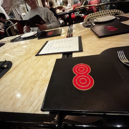 RED 8 - Updated December 2025 - 1489 Photos & 904 Reviews - 3131 Las ...