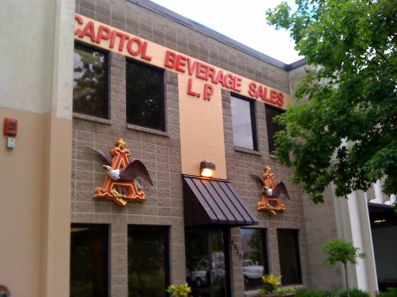 CAPITOL BEVERAGE SALES LP - 6982 Highway 65 NE, Minneapolis, Minnesota ...