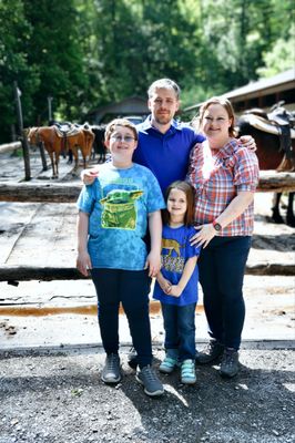 SUGARLANDS RIDING STABLE - Updated July 2025 - 131 Photos & 131 Reviews ...