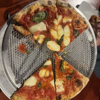 SQUARE PEG PIZZERIA - Updated March 2025 - 96 Photos & 26 Reviews - 400 ...
