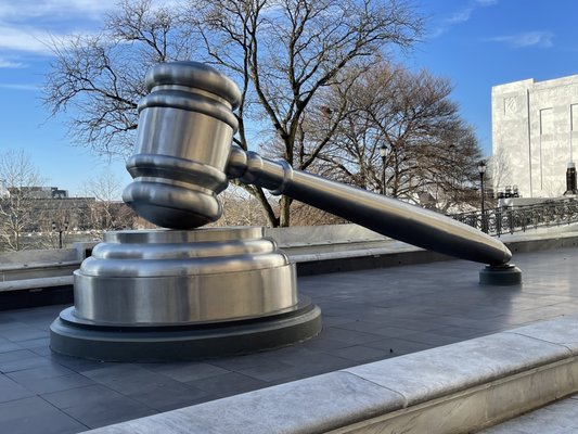 WORLD’S LARGEST GAVEL - Updated July 2024 - 24 Photos - 65 South Front ...