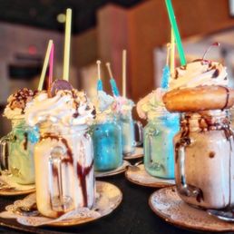 B-LUX GRILL & BAR - Updated October 2025 - 542 Photos & 657 Reviews ...