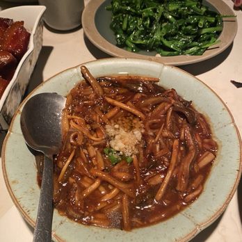 CHELI - Updated August 2024 - 1831 Photos & 389 Reviews - 19 St Marks ...