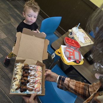 SUGAR LLAMAS - Updated October 2025 - 77 Photos & 48 Reviews - 242 Rufe ...