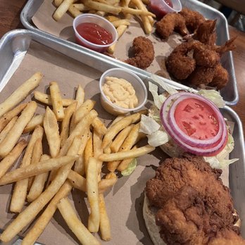 THIRD BASE GRILL HANOVER - Updated October 2025 - 14 Reviews - 9502 ...