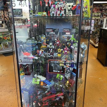 RETRO RAT - Updated September 2025 - 55 Photos & 14 Reviews - 1915 East ...