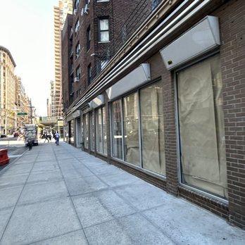 STAPLES - Updated October 2025 - 23 Photos & 71 Reviews - 769 Broadway ...