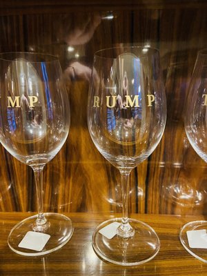 THE TRUMP STORE - Updated September 2025 - 12 Photos & 30 Reviews ...
