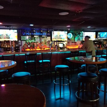 POGO’S - 89 Photos & 162 Reviews - 17314 Saticoy St, Van Nuys ...