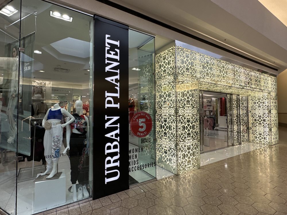 URBAN PLANET - DEARBORN - Updated May 2026 - 12 Photos - 18900 Michigan ...