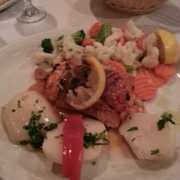 CASA VASCA - 249 Photos & 263 Reviews - 141 Elm St, Newark, New Jersey ...