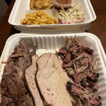 YANKEE BBQ - Updated January 2026 - 109 Photos & 77 Real Reviews - 4572 ...