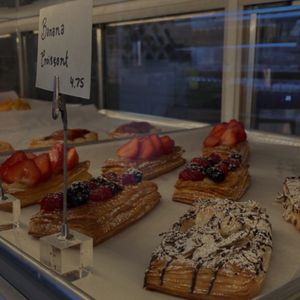 ROJI BAKERY - 224 Photos & 168 Reviews - Bakeries - 807 S La Brea Ave ...