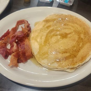 CHAT N CHEW CAFE - Updated November 2025 - 216 Photos & 276 Reviews ...