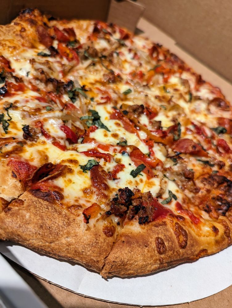 BRENZ PIZZA CO. - Updated October 2025 - 209 Photos & 193 Reviews ...