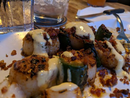 LAZY GATOR - 137 Photos & 159 Reviews - 6103 Hillside Rd, Amarillo, TX ...