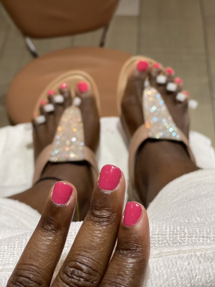 F NAILS BAR - Updated April 2025 - 60 Photos & 91 Reviews - 103 Yale ...