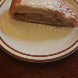 THE DAKOTA INN RATHSKELLER - Updated March 2025 - 227 Photos & 173 ...