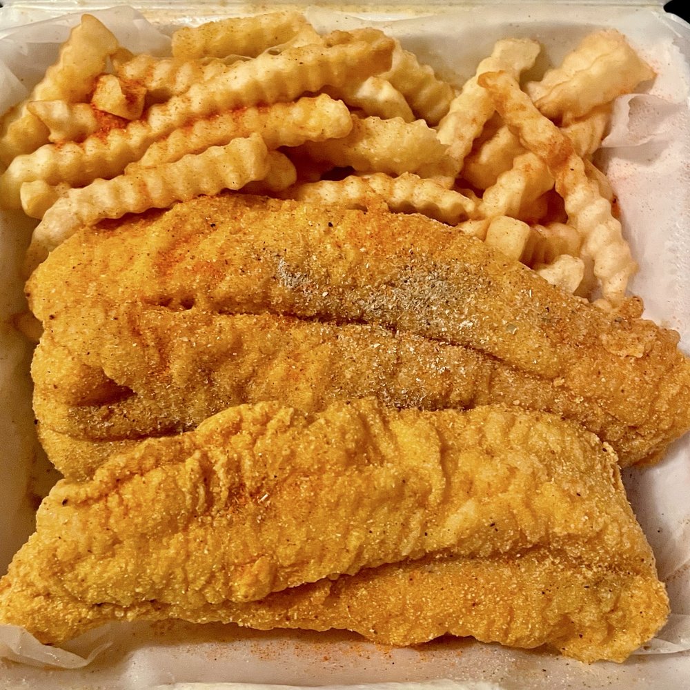 JAWS HOT CHICKEN - Updated June 2026 - 11 Photos - 2955 E South Blvd ...